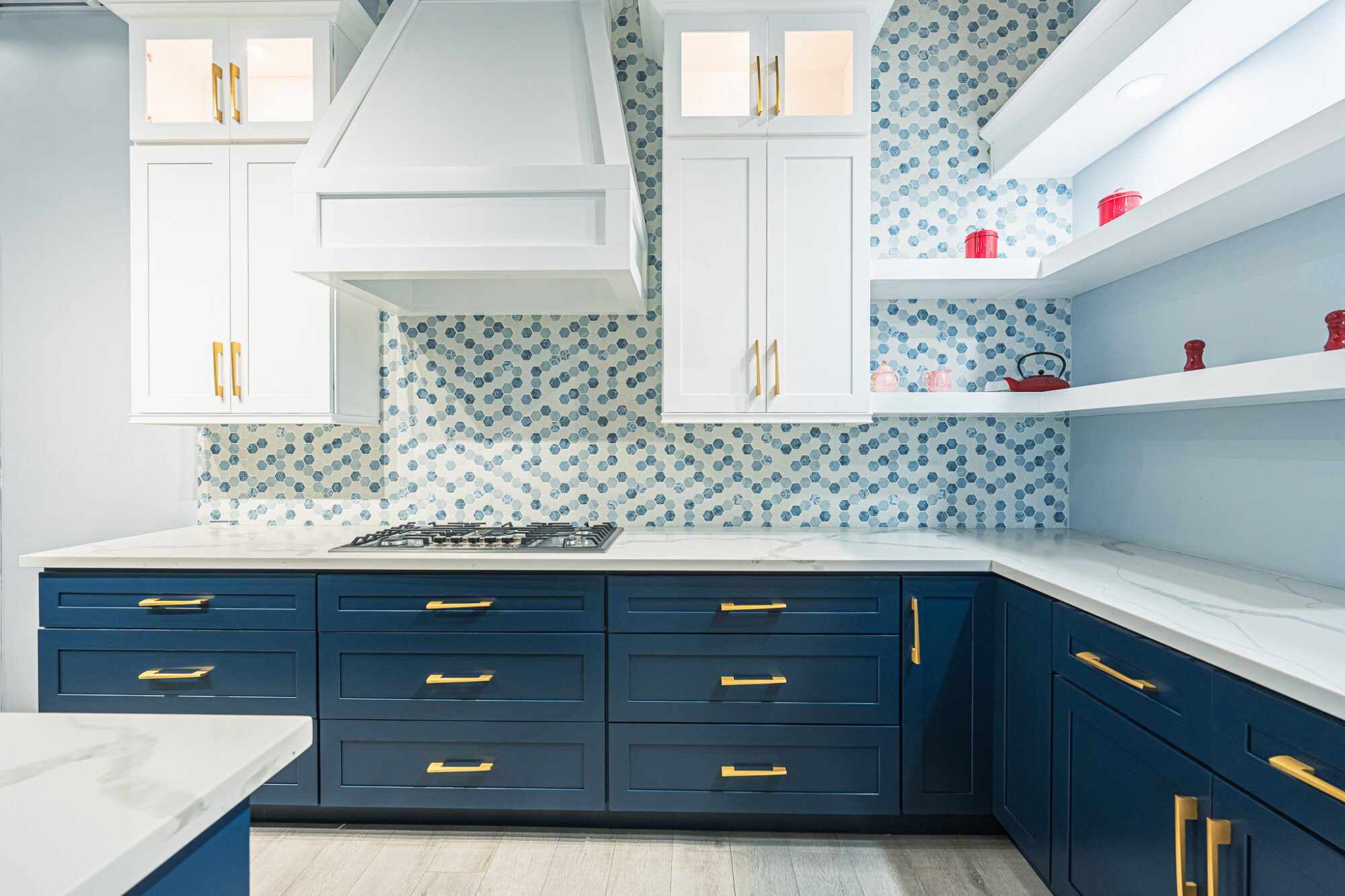 PWS – Pure White Shaker – ZMC Cabinetry